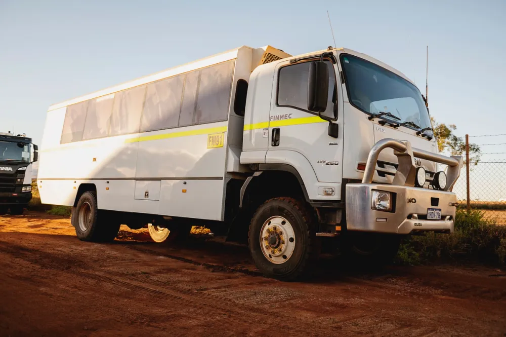 Isuzu 4x4 Auto FH FTS 139-240 Truck Bus - Finmec